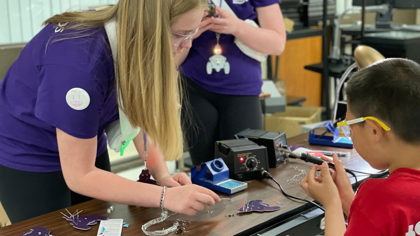 Donate to Brilliant Labs & Give FREE youth STEAM programs